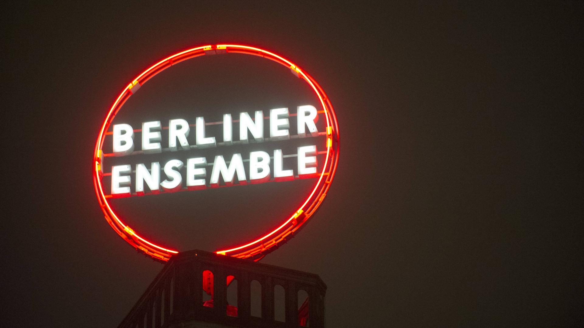 Land Berlin übernimmt Brechts Berliner Ensemble | deutschlandfunkkultur.de