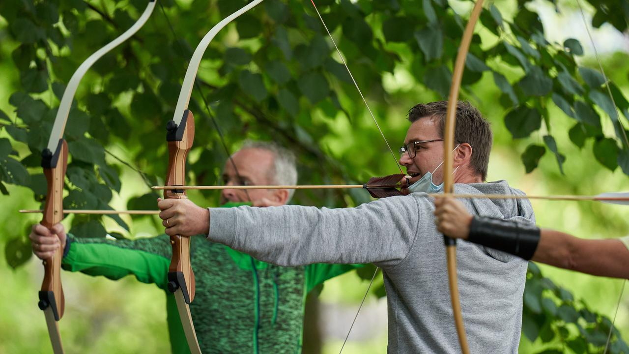 Bogenschießen ist viel mehr als Sport - Gespannte Sehne ...
