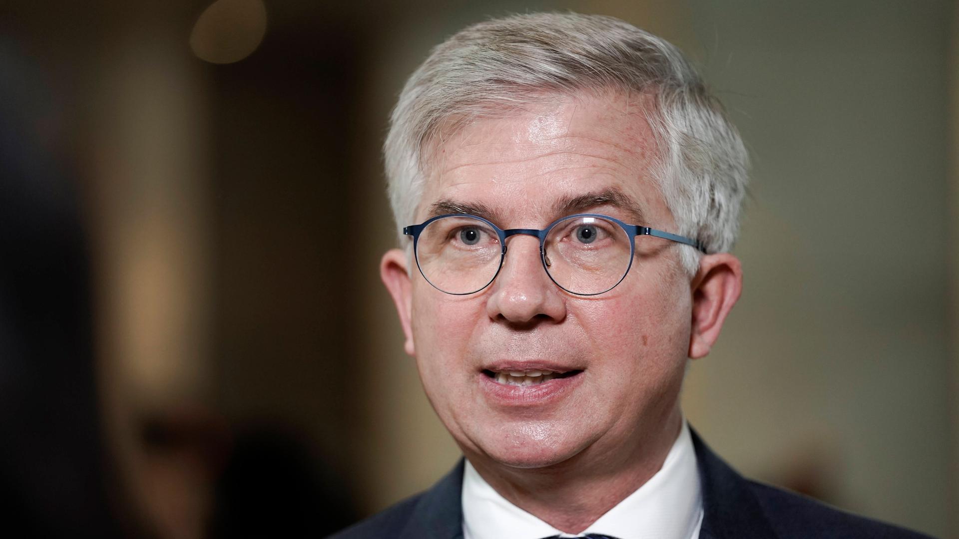 Corona-Herbst - FDP-Politiker Ullmann fordert evidenzbasierte ...