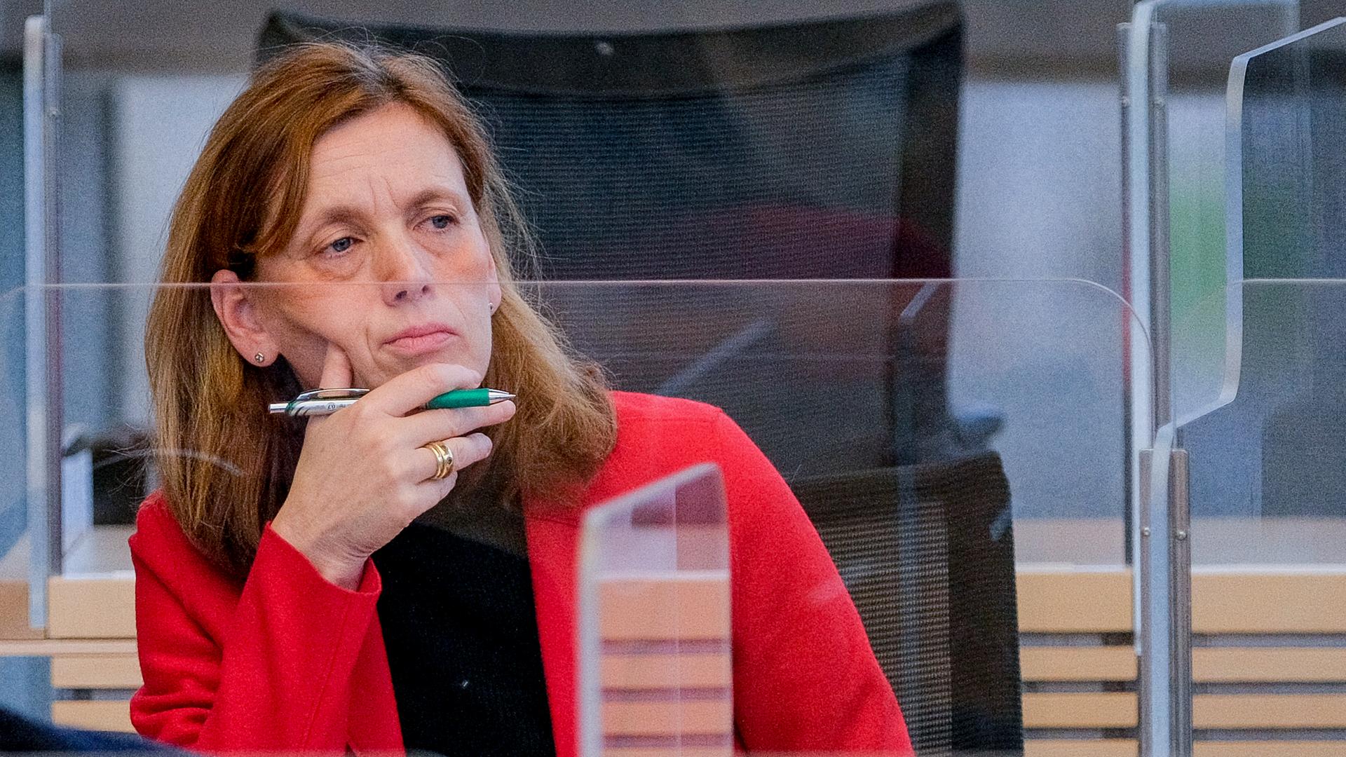 Vize statt Chefin - Karin Prien bewirbt sich um stellvertretenden CDU ...