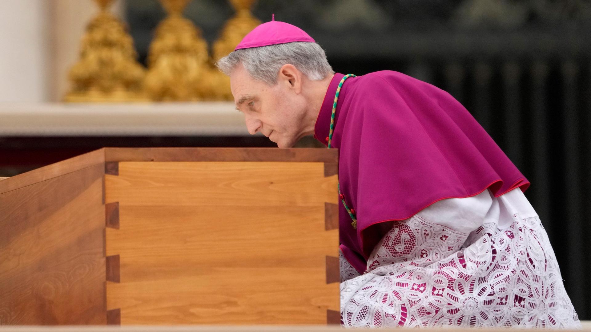 Rom - Erzbischof Gänswein verlässt den Vatikan