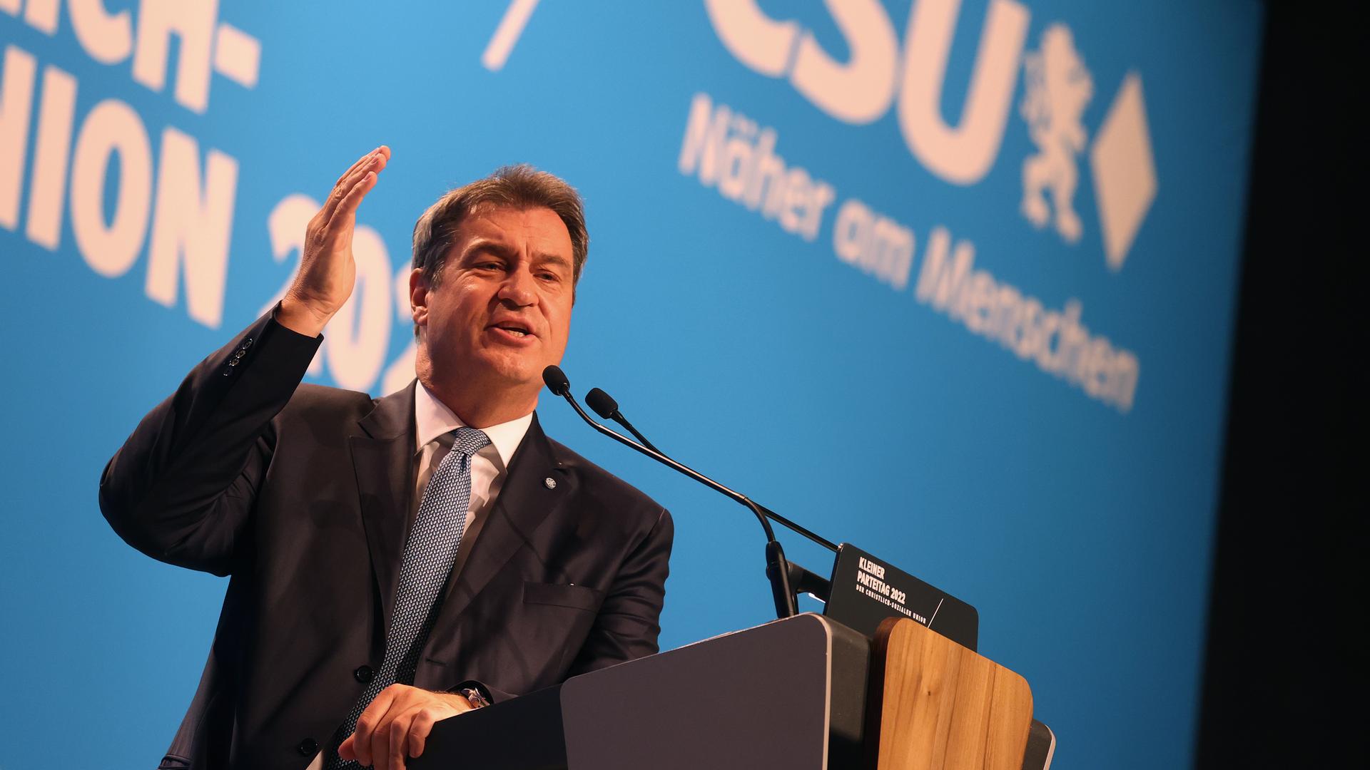 CSU-Parteitag in Würzburg - Söder kritisiert Scholz