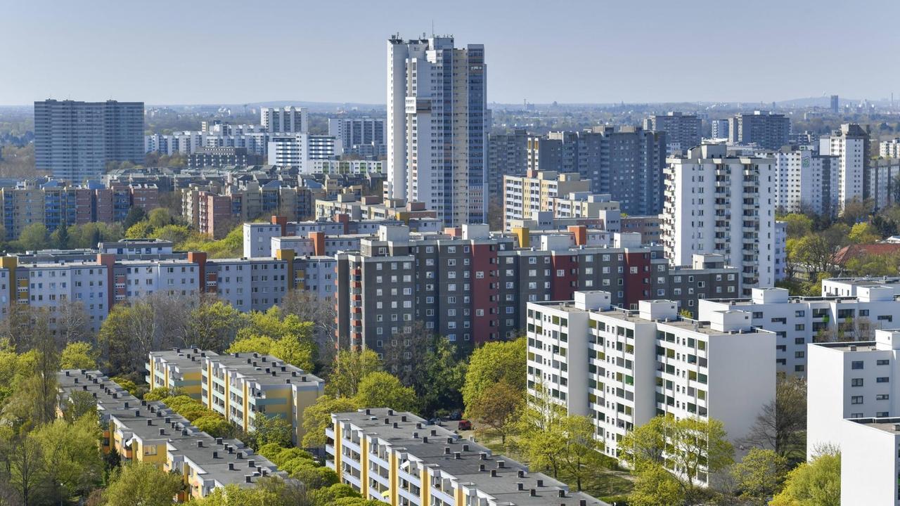 Die Berliner Gropiusstadt - Bestandsaufnahme zum 50.Todestag des ...