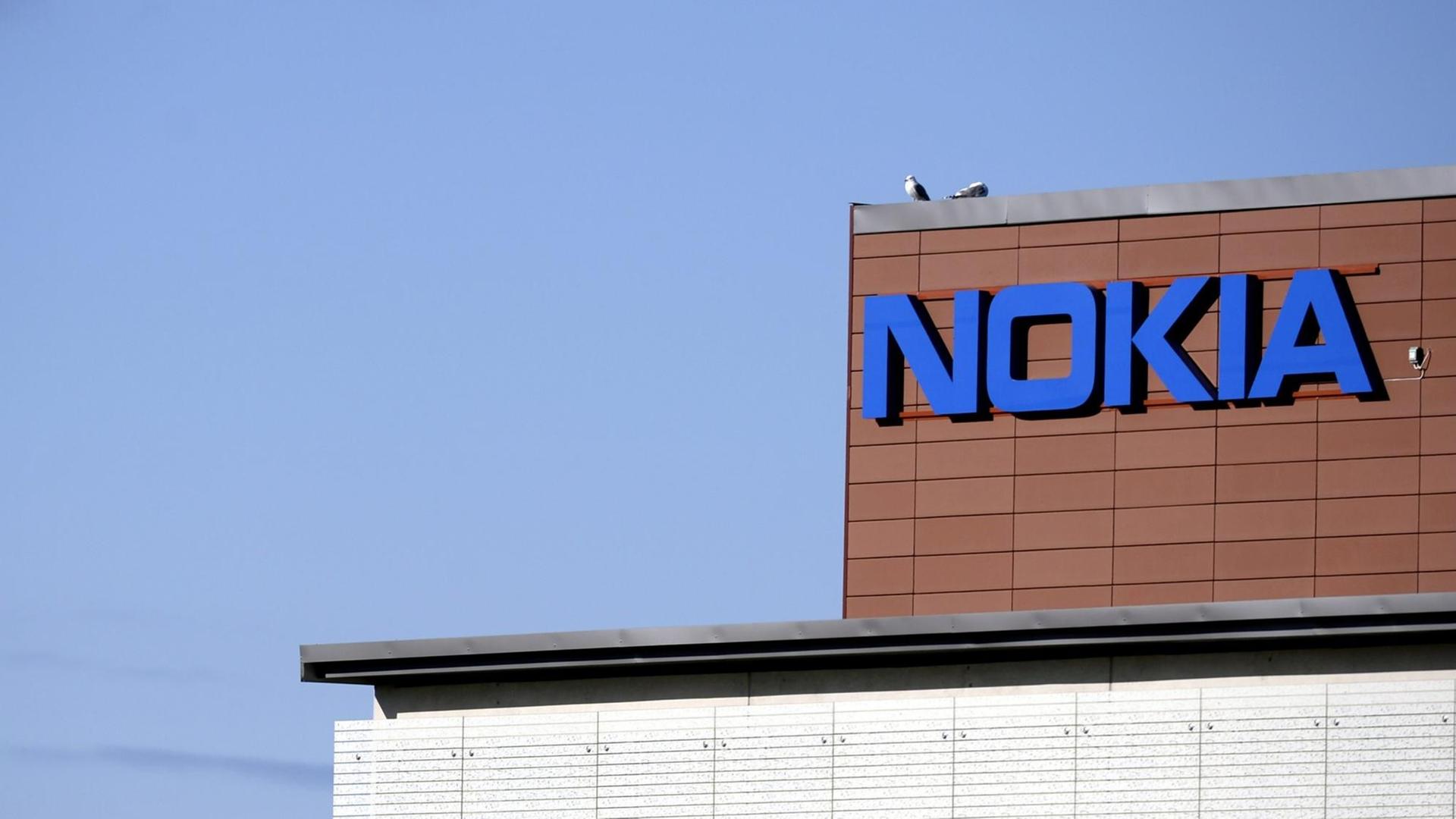 Firmenübernahme - Nokia will französischen Konkurrenten Alcatel-Lucent ...