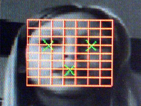 Der Chip im Reisepass | deutschlandfunk.de