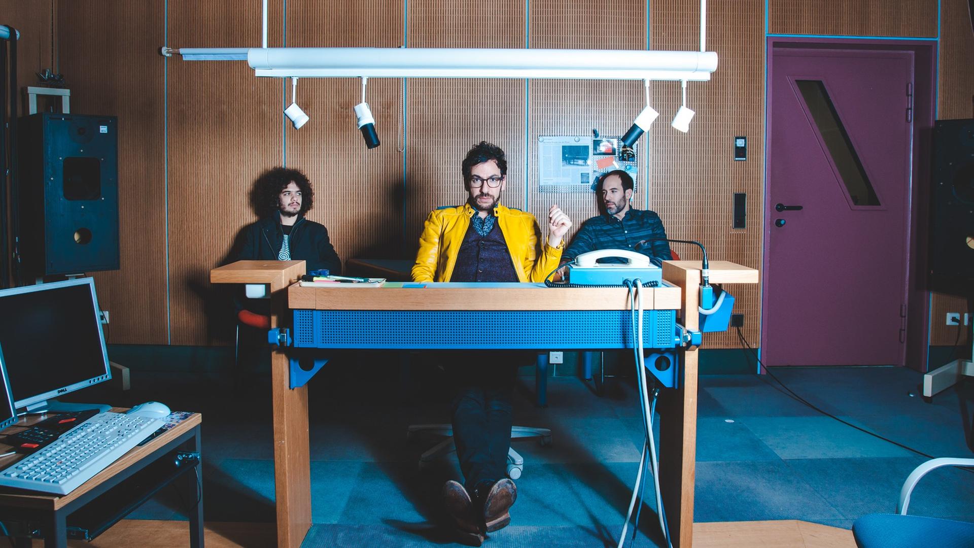 Das Omer Klein-Trio bei "Elbjazz" - Melodische und rhythmische Finessen | deutschlandfunkkultur.de