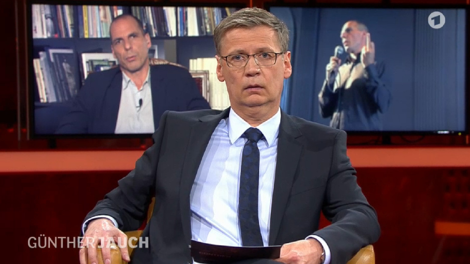 Aus den Feuilletons - Philosophie des Stinkefingers | deutschlandfunkkultur.de