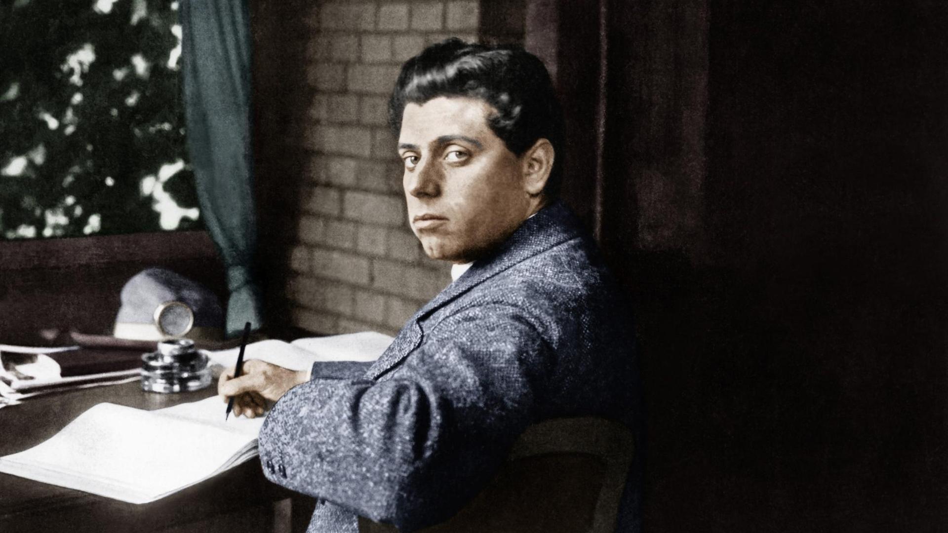 Regietheater - Der Dauerstreit um die Werktreue