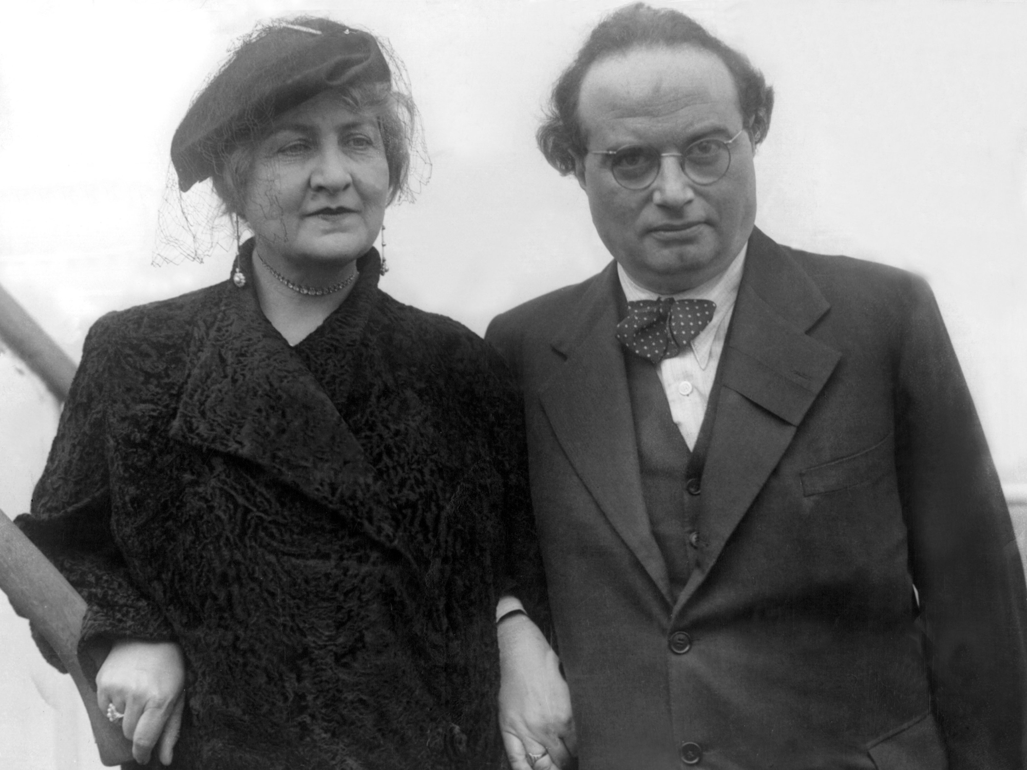 Alma Mahler-Werfel - Eine Femme fatale des 20. Jahrhunderts ...