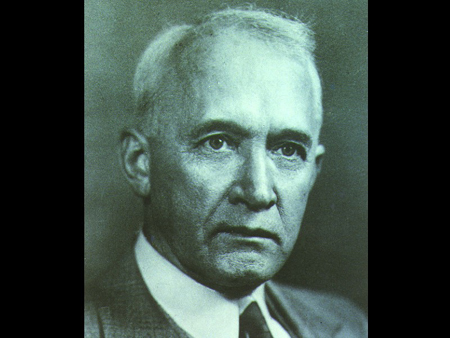 Vesto Melvin Slipher | deutschlandfunk.de