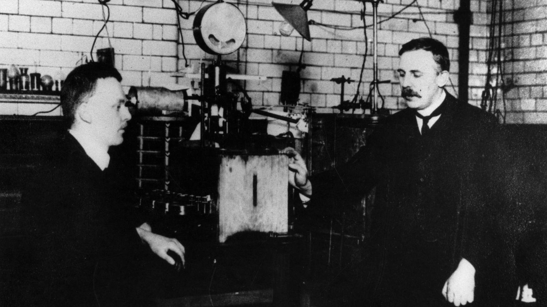Vor 150 Jahren geboren - Der Physiker Ernest Rutherford - Entdecker des ...