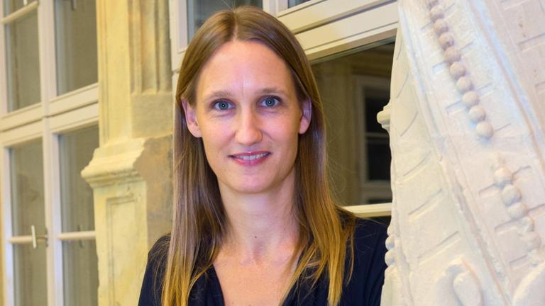 Autorin Kristin Helberg - Syrien ist das Massengrab der Menschlichkeit ...