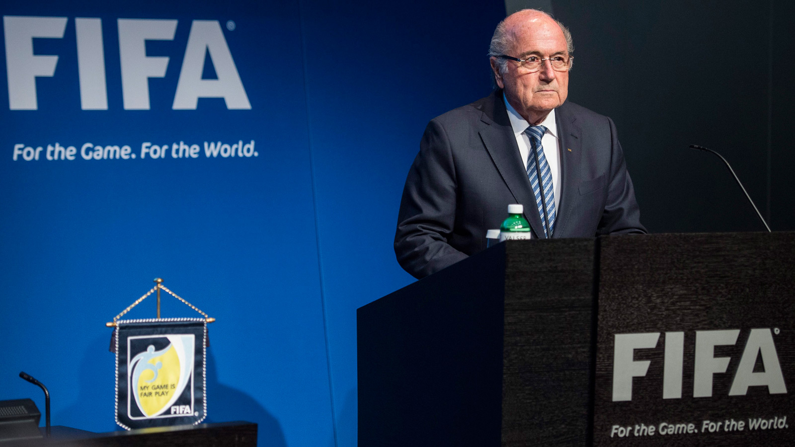 Fussball-Weltverband - FIFA-Chef Blatter gibt auf ...