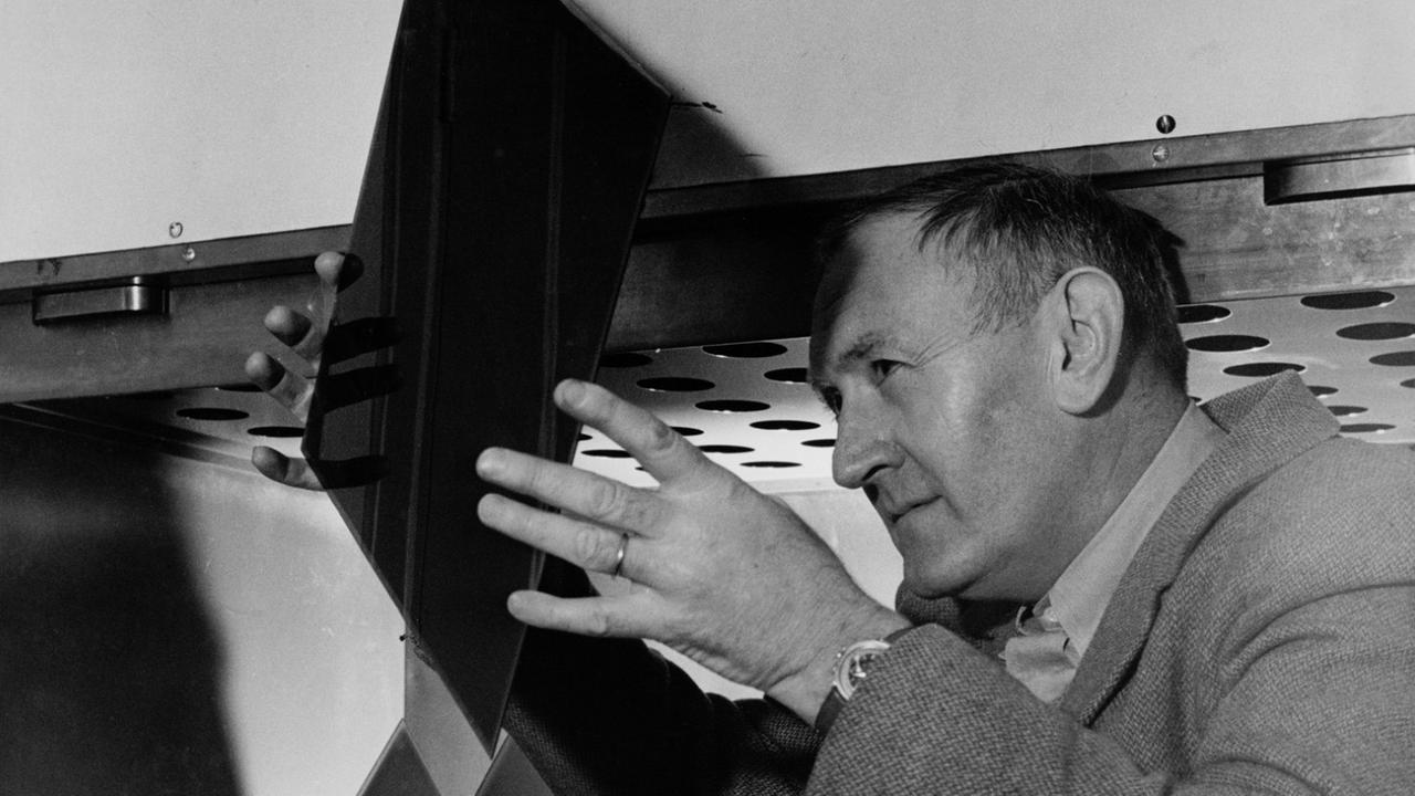 Ausstellung über den großen Astrophysiker - Fritz Zwicky in der Schweiz