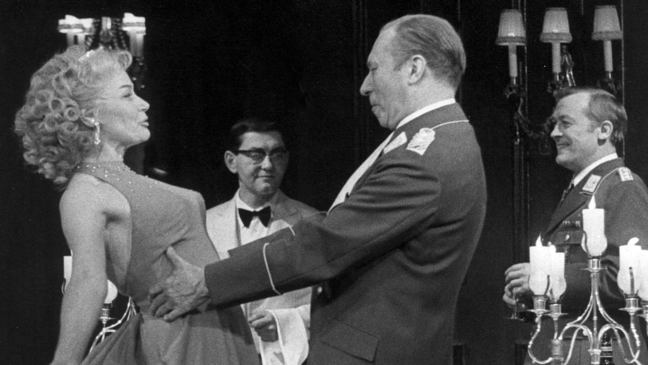 Vor 50 Jahren - Todestag des Theaterleiters Heinz Hilpert ...