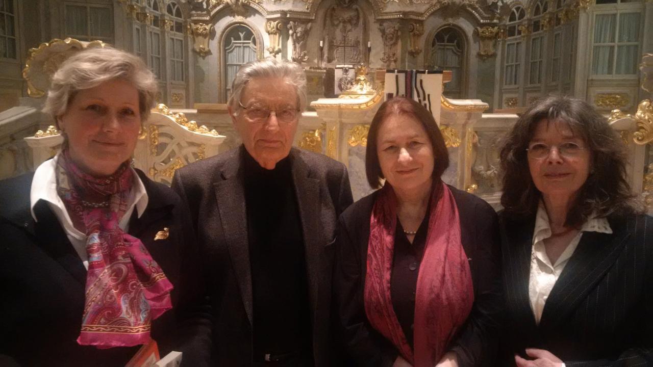Forum Frauenkirche - "Als der Krieg zu Ende war. Von der Vergangenheit ...