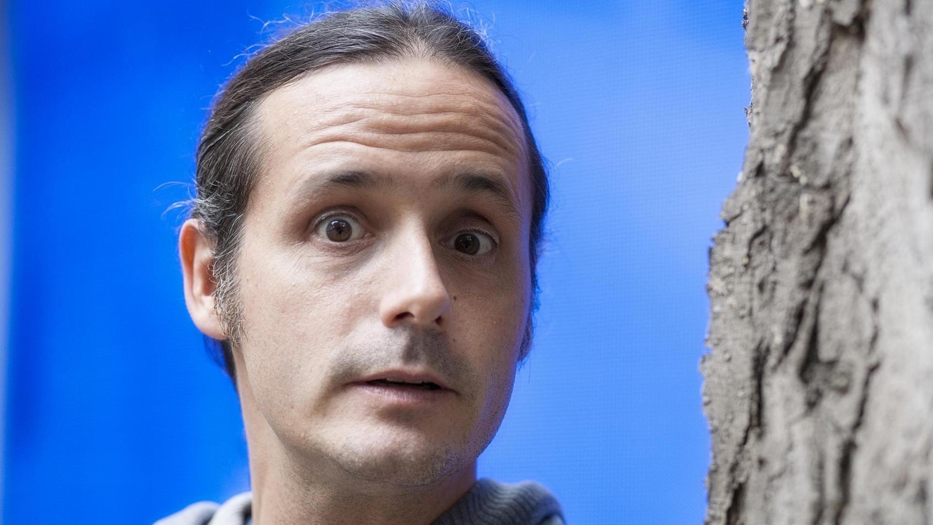 Philipp Webers faktenbasiertes Kabarett - Zwischen Statistik und ...