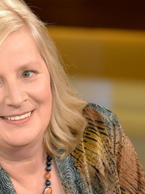 Journalistin Bettina Gaus über Debattenkultur - "Ich bin kein Fan davon ...