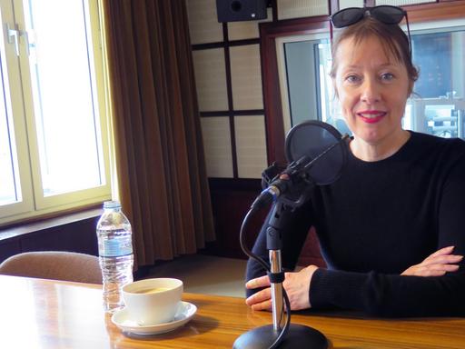 Die Sängerin über ihre neue Rolle - Suzanne Vega macht Theater ...