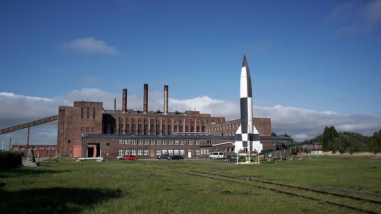 Erste deutsche Nachkriegsrakete erreicht die Mesosphäre - Raketenstart ...