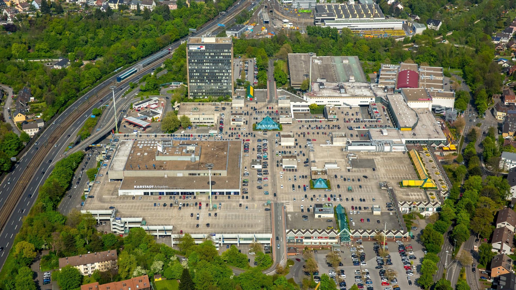 Shoppingcenter - Der Boom der Konsumtempel geht zu Ende ...
