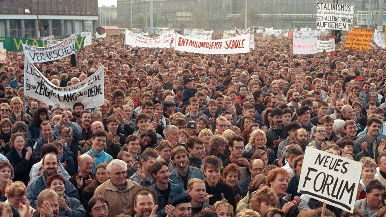 25 Jahre Alexanderplatz-Demo - Für einen freieren Sozialismus