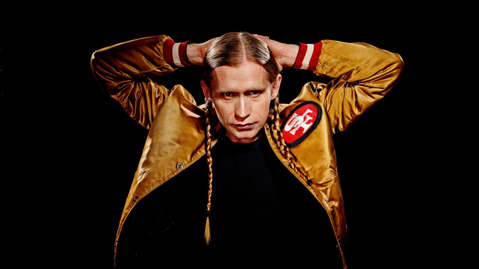 Rapper Romano auf dem Festival Pop-Kultur - "Ich fand Zöpfe immer geil ...