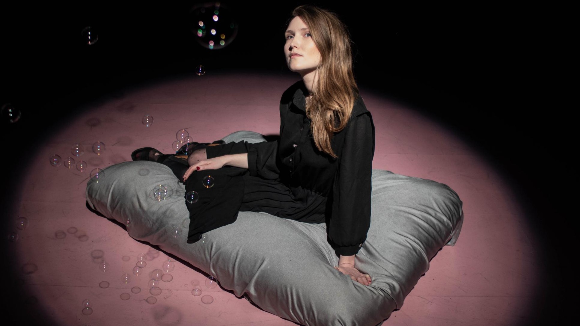 Hamburger Musikerin Stella Sommer - "Die guten Songs handeln immer von ...