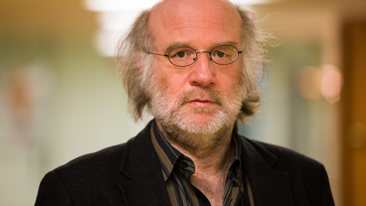 Frank Schulz: "Onno Viets und der weiße Hirsch" - Ein Schluffi hält ...