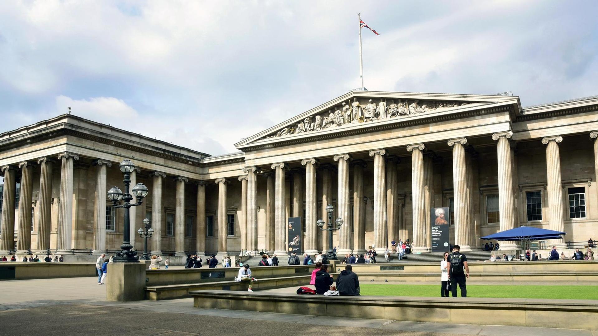Archäologie - Britischen Museen geht der Platz für historische Funde ...