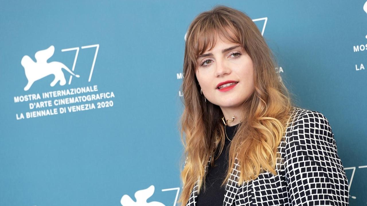 Schauspielerin Mala Emde - „Ich sehe meinen Beruf als riesigen Dialog ...