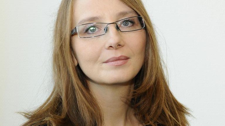 Emma Braslavsky: "Die Nacht war bleich, die Lichter blinkten" - "Wir ...