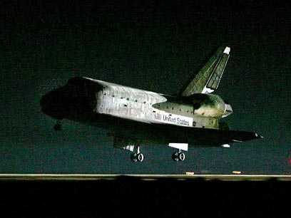 Raumfahrtexperte bezeichnet Shuttle-Flug als Erfolg | deutschlandfunk.de