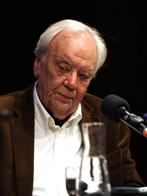 Jürgen Becker - Unverwechselbarer Sound | deutschlandfunkkultur.de