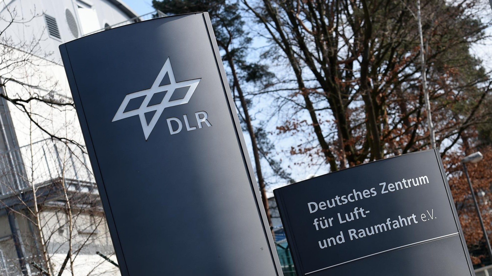 Strategiepapier 2030 des DLR - Die Neuausrichtung des Forschungsriesen ...