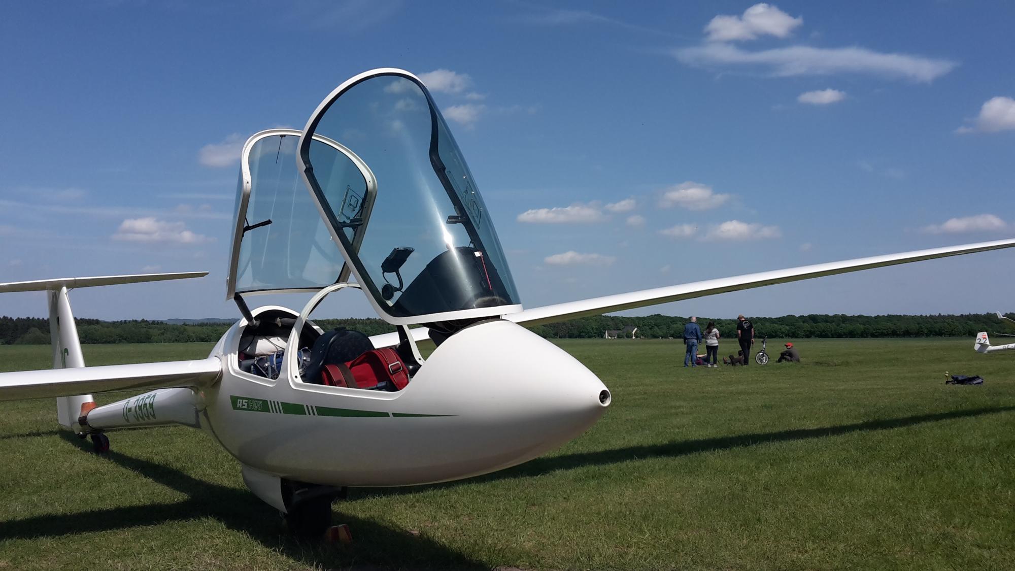 Pilotenschein - Der Traum vom Fliegen | deutschlandfunk.de