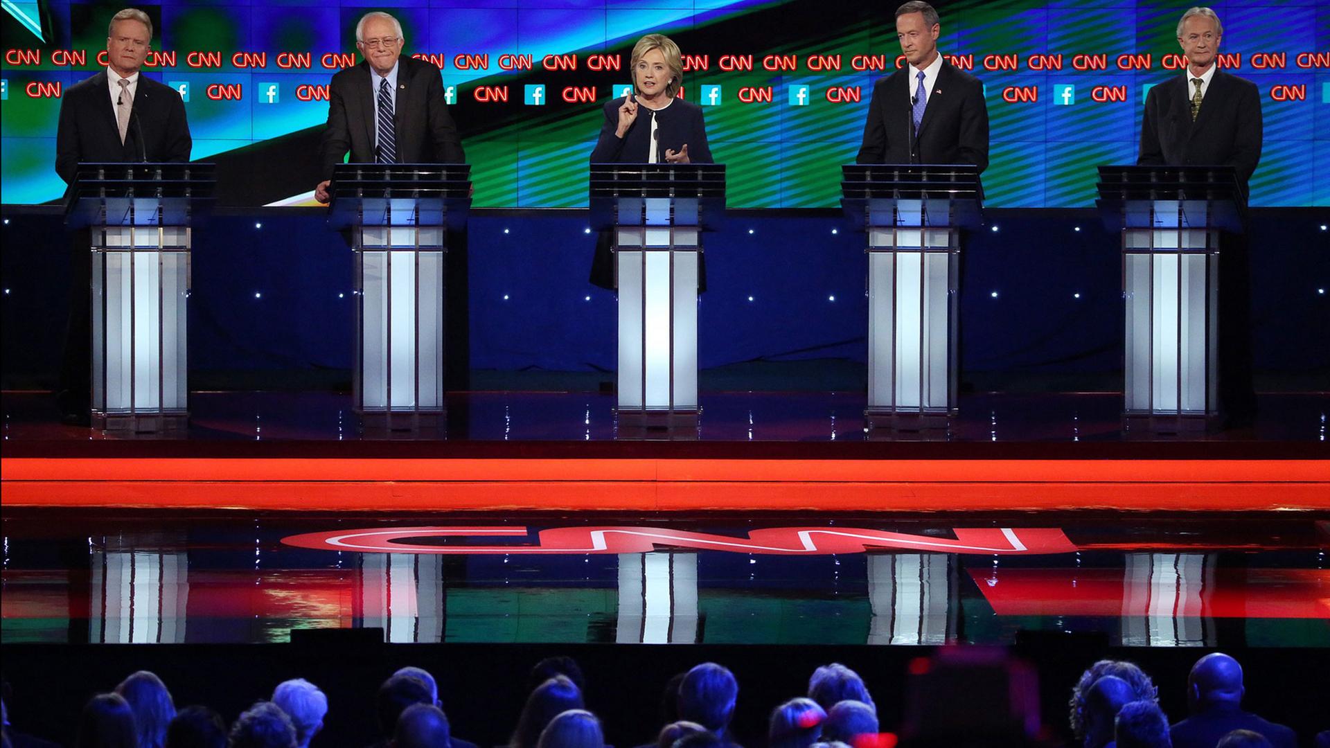 Frage des Tages - Sind Benimmregeln für Journalisten im US-Wahlkampf ...