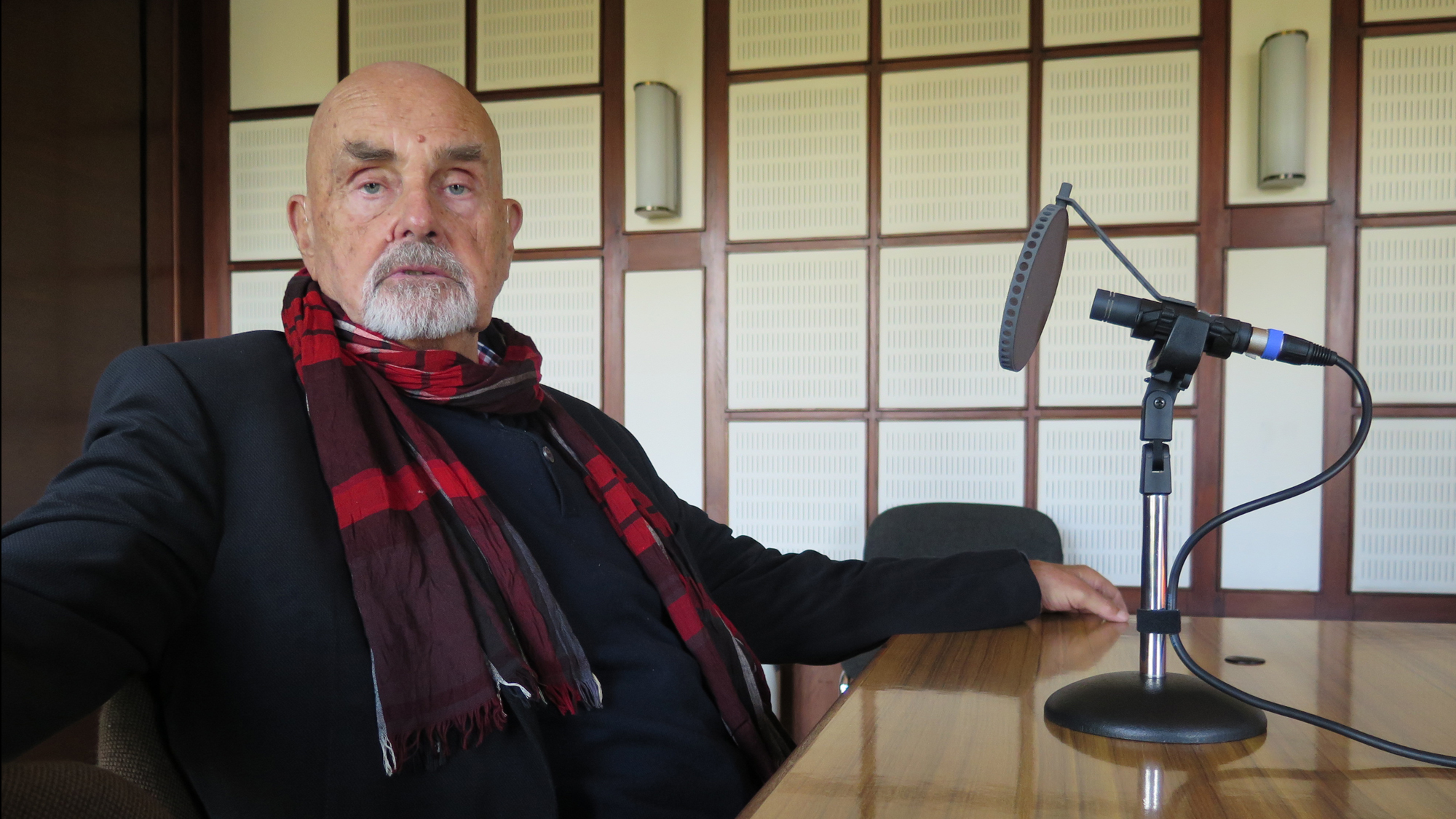 Elektro-Pionier Hans-Joachim Roedelius - Eine exotische Biografie ...