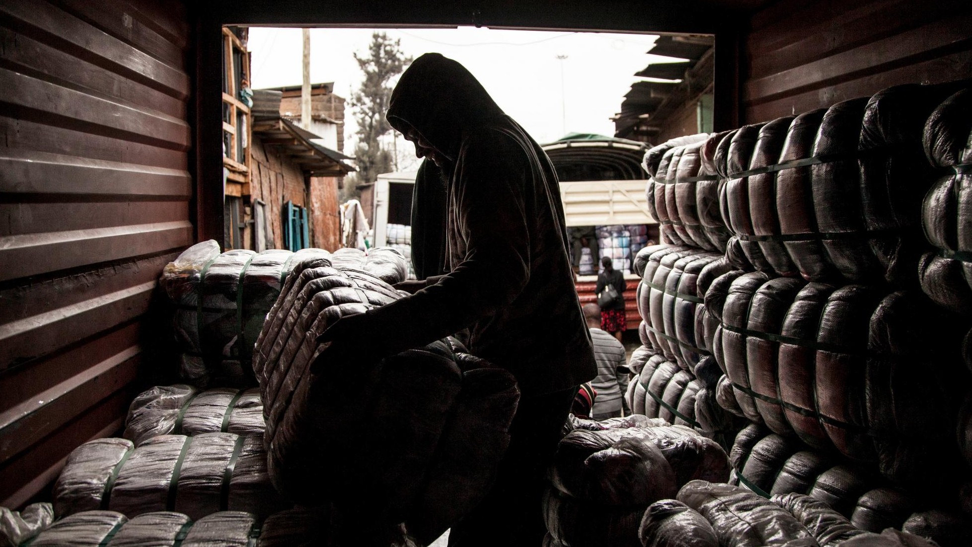 Informelle Ökonomie - Leben und arbeiten in der Schattenwirtschaft ...