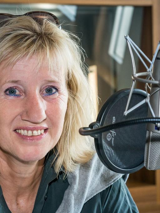 Ines Geipel über unveröffentlichte DDR-Literatur - "Eine Geschichte der ...