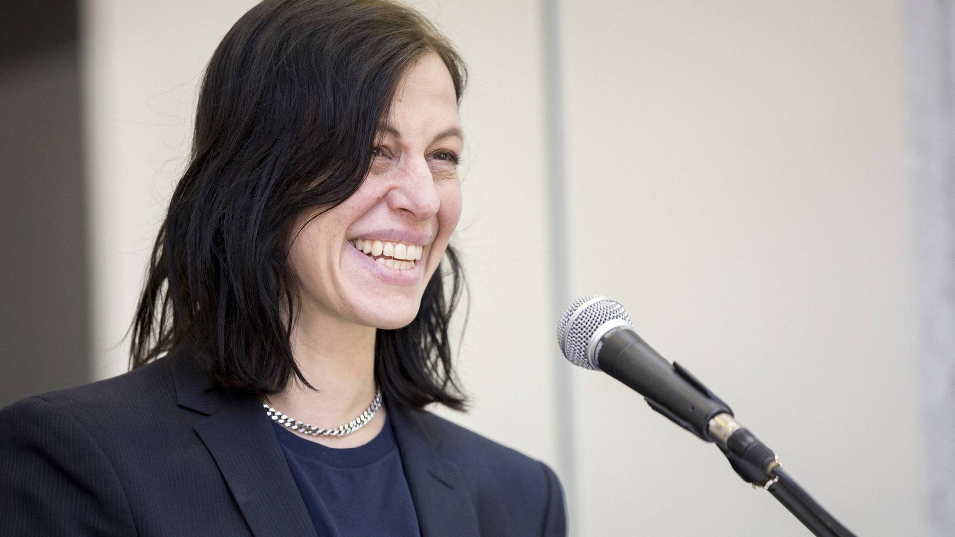 Performance-Künstlerin Anne Imhof erhält Binding-Kulturpreis ...