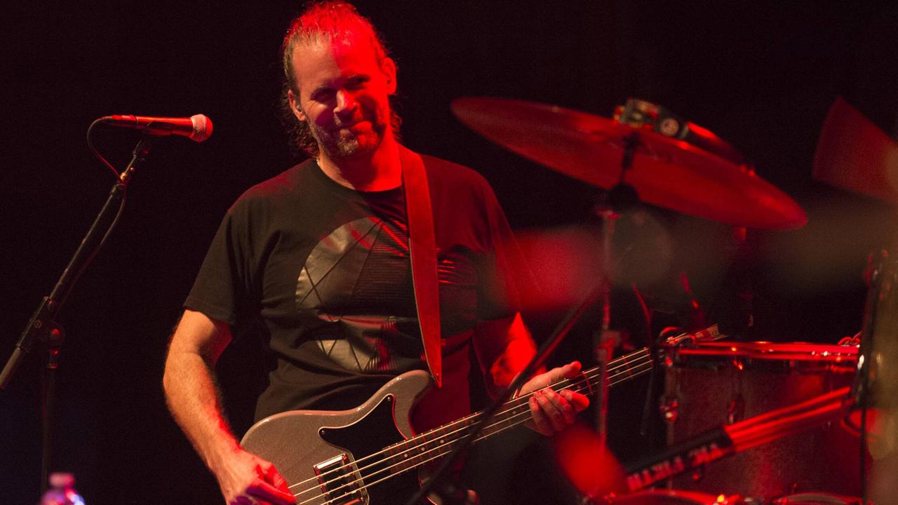 Bassist Tim Lefebvre - Faszinierender Klangkosmos