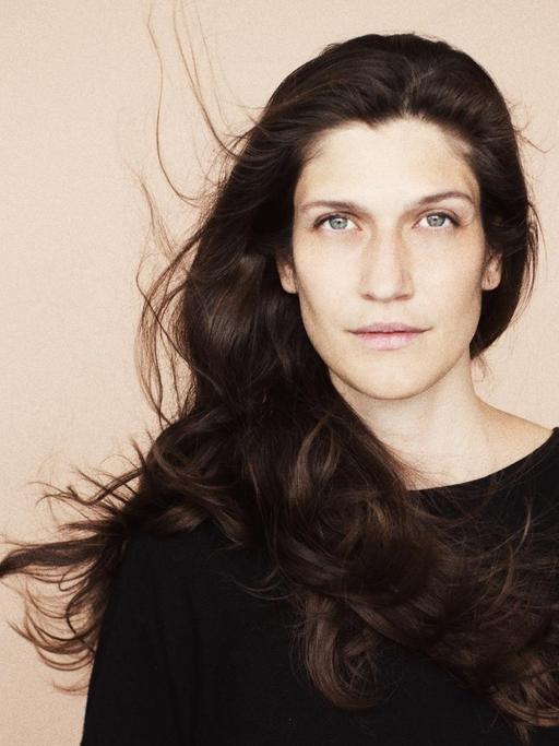 Alin Coen über ihr Album "Nah" - Eine Antwort auf den Abstand