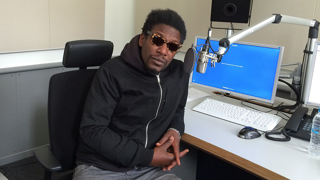 Roots Manuva - "Ich höre Musik dort, wo sie lebendig wird ...