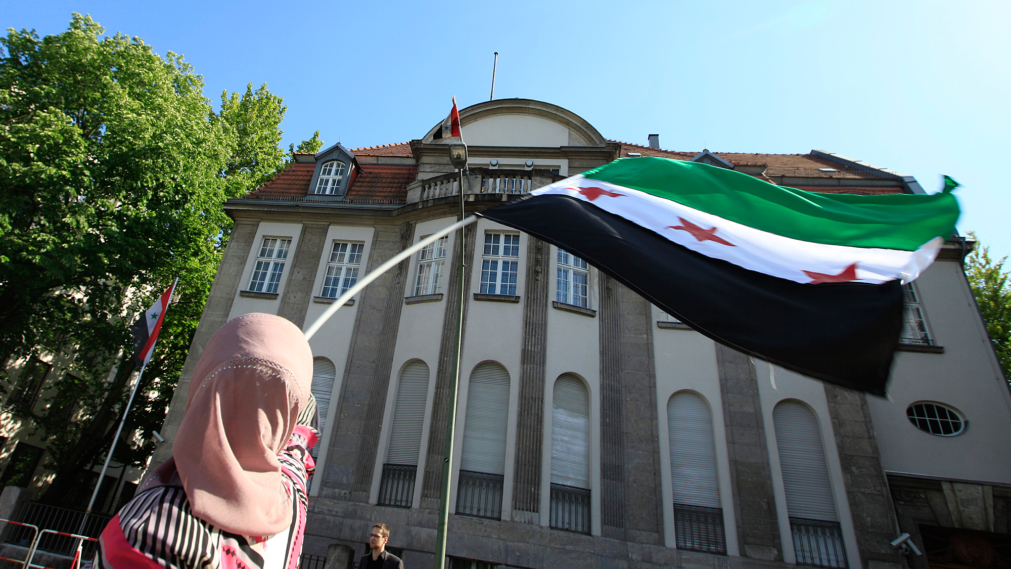 Zwischen zwei Welten - Welche Botschaft ist für die syrischen ...