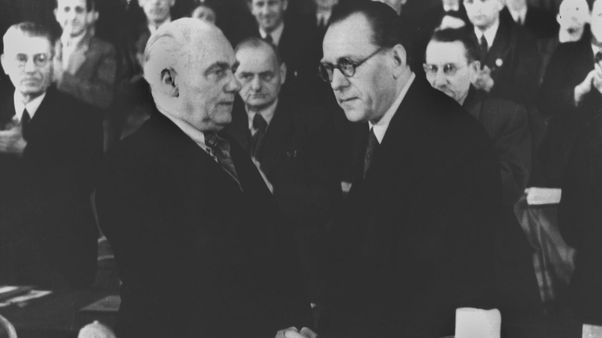 25 Jahre SED - RIAS 1971 | deutschlandfunkkultur.de