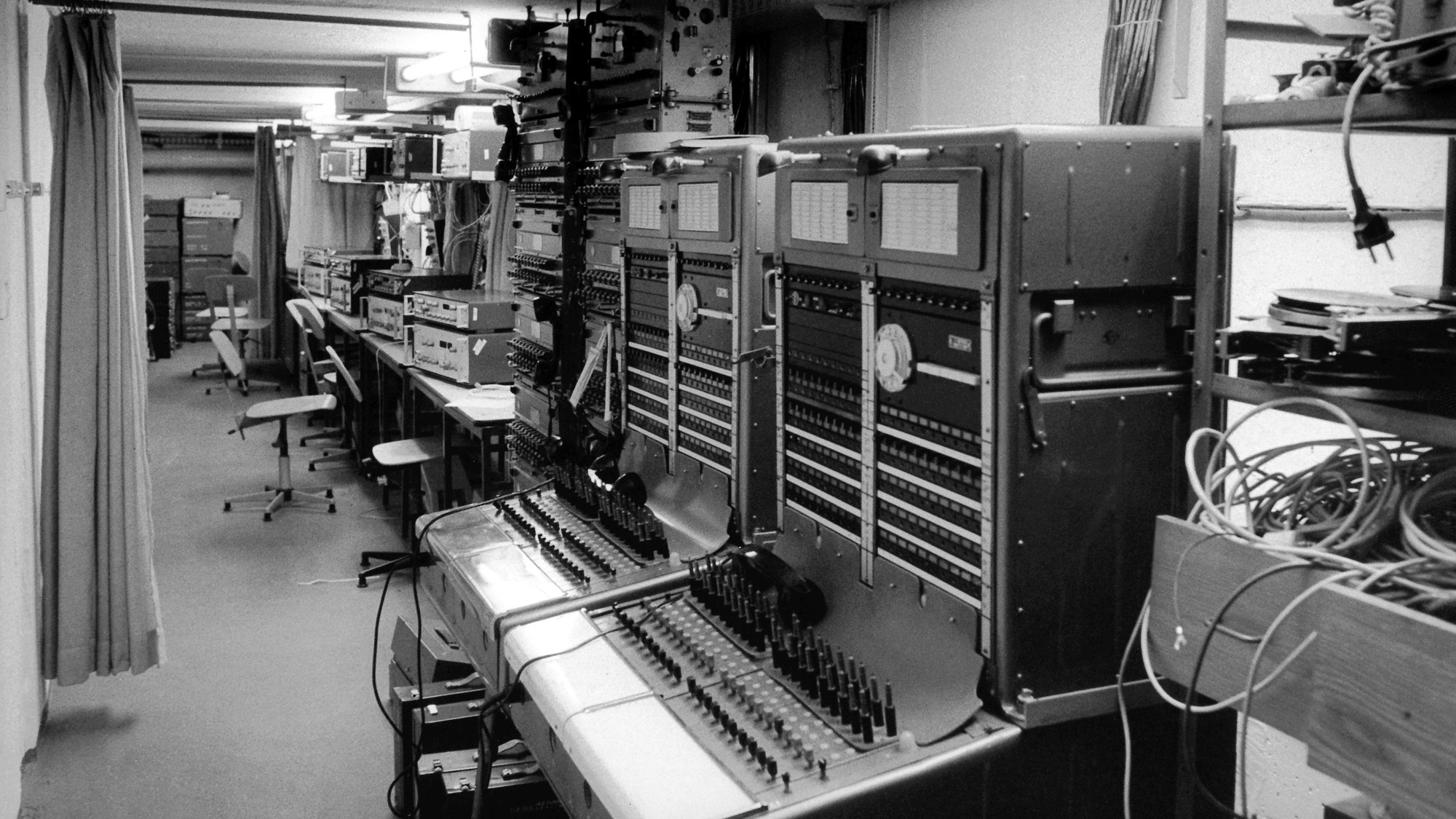 Auslandsgeheimdienst der Stasi - DDR-Schlapphüte fühlten sich als ...
