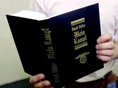 Hitler-Buch - Historiker plädiert für Veröffentlichung von "Mein Kampf"