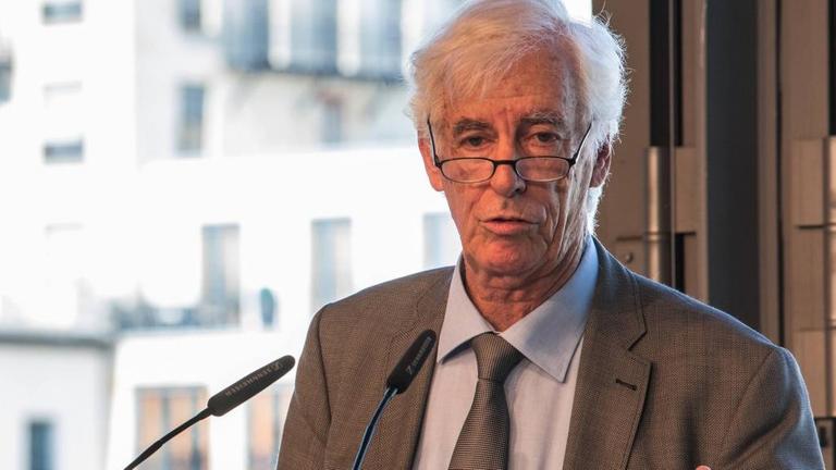 Historiker zu Gedenkfeier - Moshe Zimmermann: "Es geht um mehr als um ...