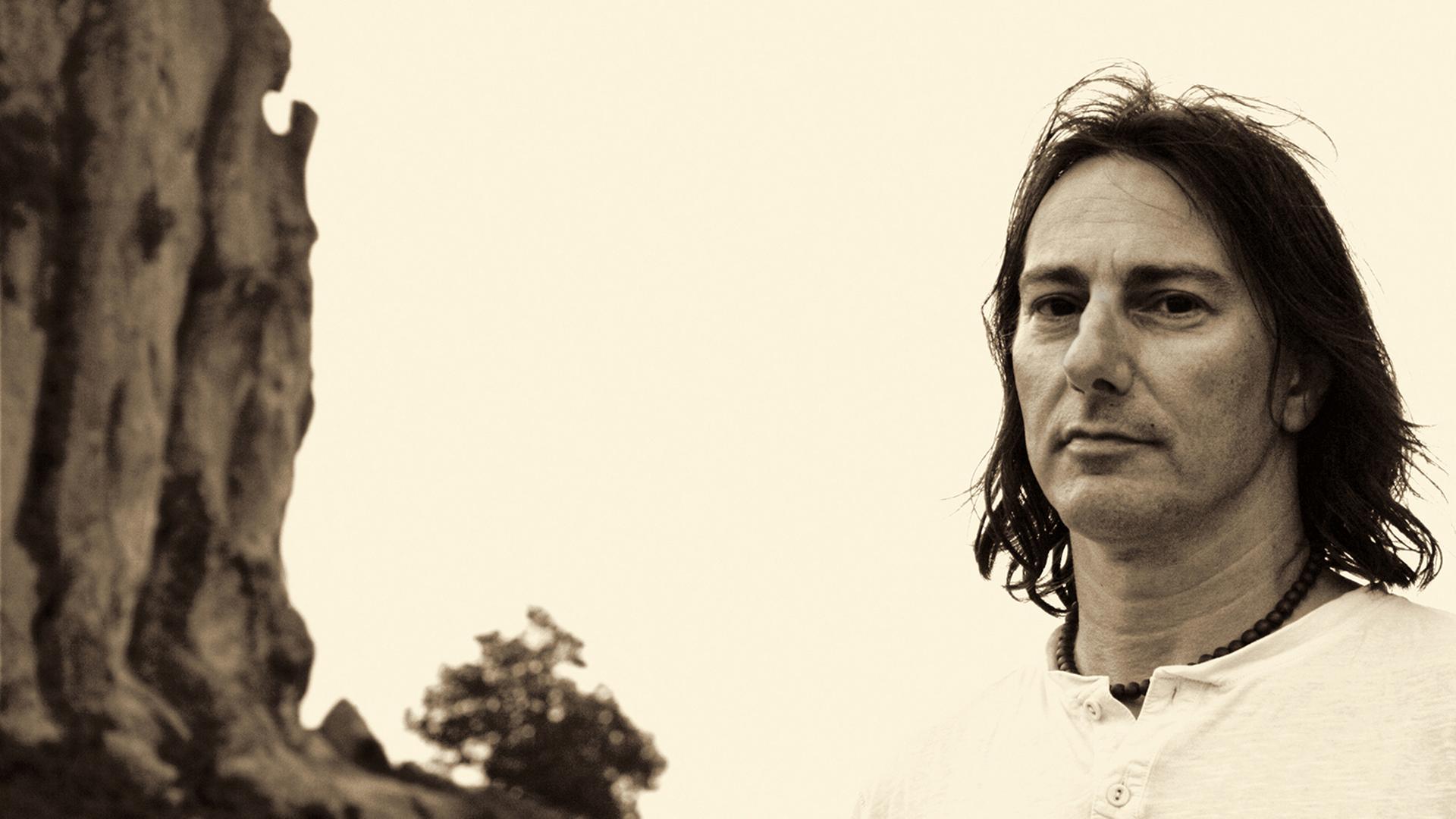 Pippo Pollina - Der Poet aus Palermo | deutschlandfunk.de